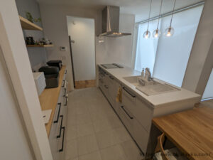 【レイアウト公開】L字型のLDK(21畳)は狭い？広い？ - 平つく