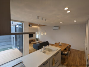 【レイアウト公開】L字型のLDK(21畳)は狭い？広い？ - 平つく